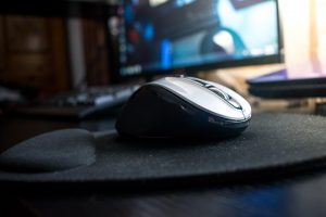 Mouse Stuck In Corner: Why It Happens And 10 Ways To Fix It